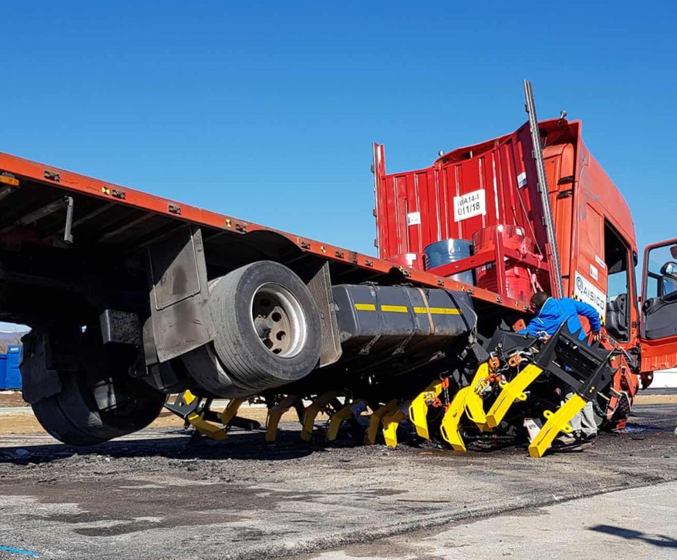 MIFRAM HERCULES - Barrière de sécurité mobile anti camion bélier ...